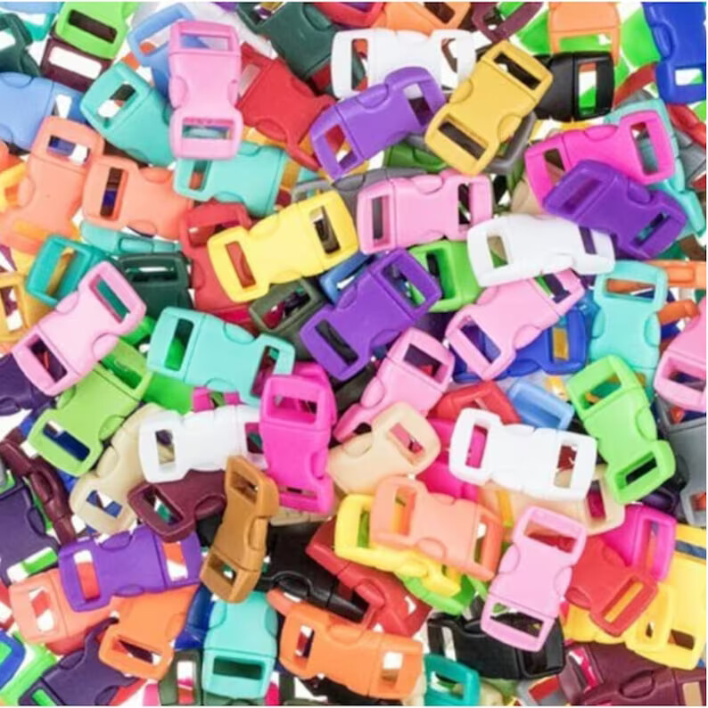 Small, Medium and Large Paracord plastic clips | eBay UK