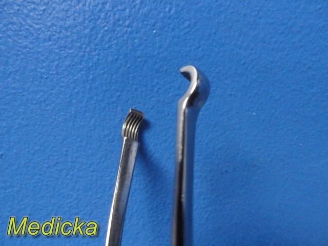 2X V. Mueller CH7950 & CH7952 Javid Carotid Artery Bypass Shunt Clamps ...