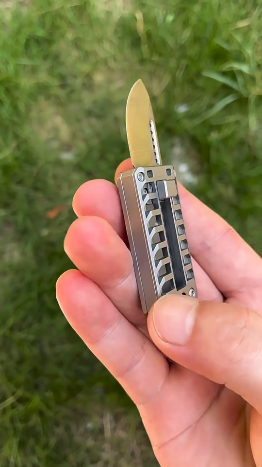 Stainless Steel Mini Pocket Folding Blade Knife Camping Survival ...