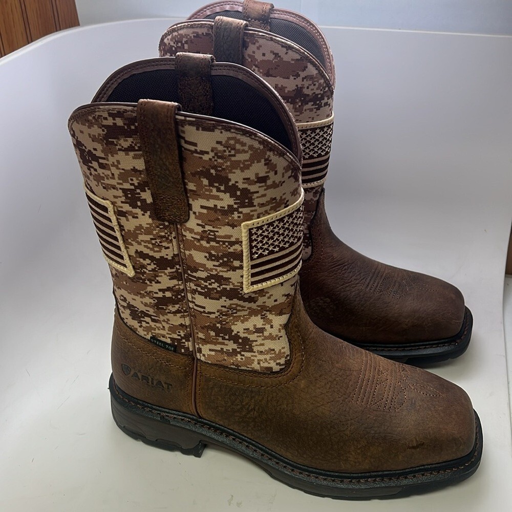Men's Ariat Workhog Patriot Steel Toe Earth/Camo Print Boots 11 EE