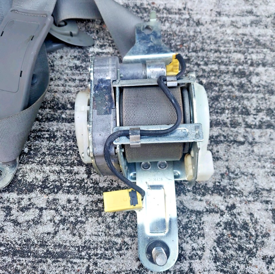 2006-11 Honda Civic Sedan 4 Door Left Driver Seat Belt Retractor ...