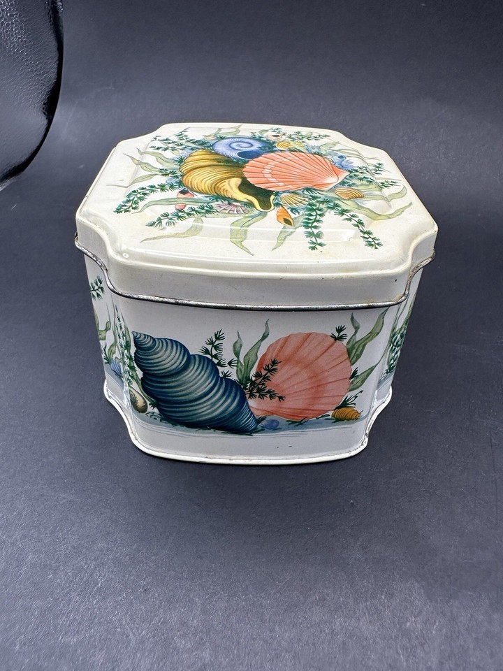 Vintage Seashell Beach Metal Container Made In England Tin Hinged Box ...