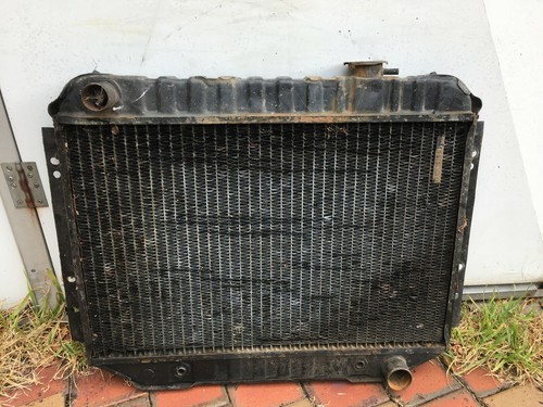 Holden hQ hj hx hz radiator v8 3 core v8 berwick | eBay Australia