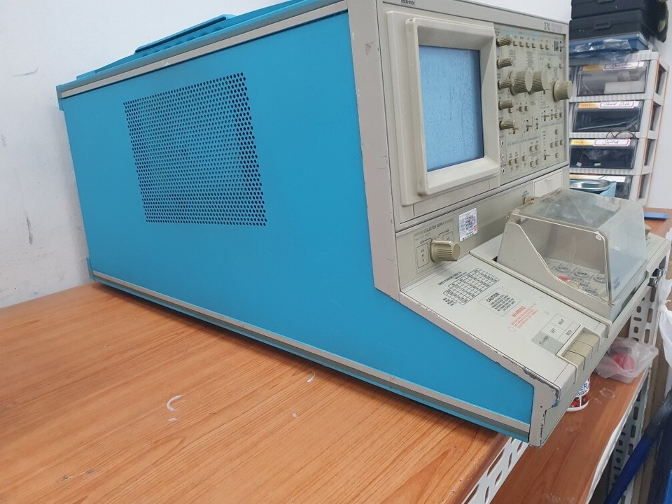 Sony/Tektronix 370 Programmable Curve Tracer with 11 Test Jigs | eBay
