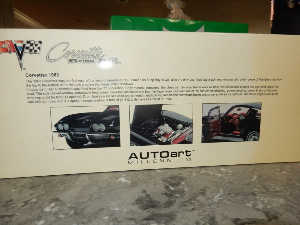 AUTOart 1/18 Chevrolet Corvette 1963 C2 Stingray Coupe (Midnight Blue ...