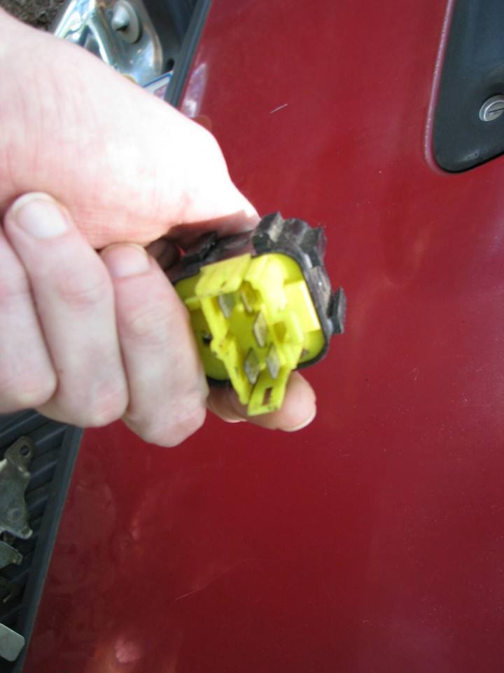 85-87 Toyota AW11 MR2 Circuit Open Relay 85910-17010 good used | eBay