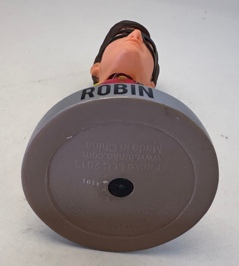 BATMAN 1966 CLASSIC TV SERIES ROBIN BOBBLEHEAD WACKY WOBBLERS FUNKO | eBay