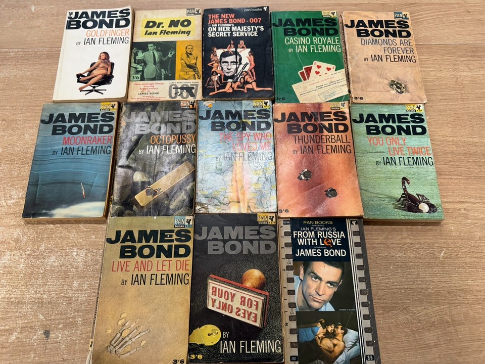 Ian Fleming James Bond 007 Collection of 13 Vintage Books ID4545 | eBay