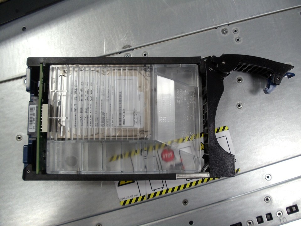 EMC VNX5300 SAS Hard Disk Expansion Array 15X 600GB 10K HDD 2X PSU | eBay