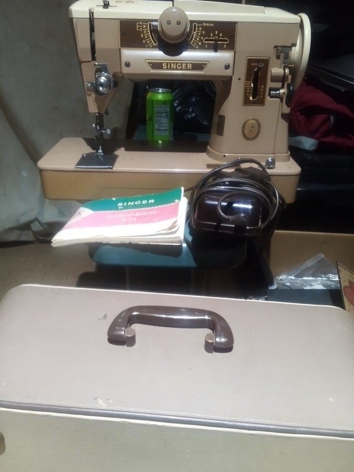 Vintage SINGER SLANT-O-MATIC 401 Sewing Machine | eBay