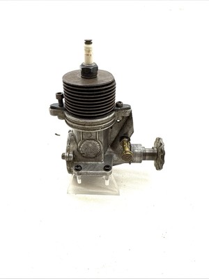 OK Chief Mohawk 29 Spark Ignition Model airplane Engine With Stand M2 ...