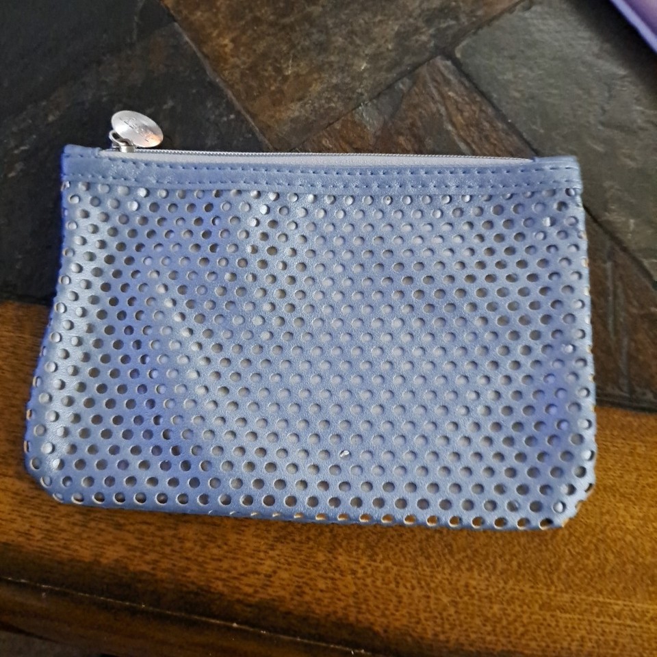 Lot Of Three 5x7 Ipsy Cosmetic Bags.Light Blue,Pink,Multicolored ...