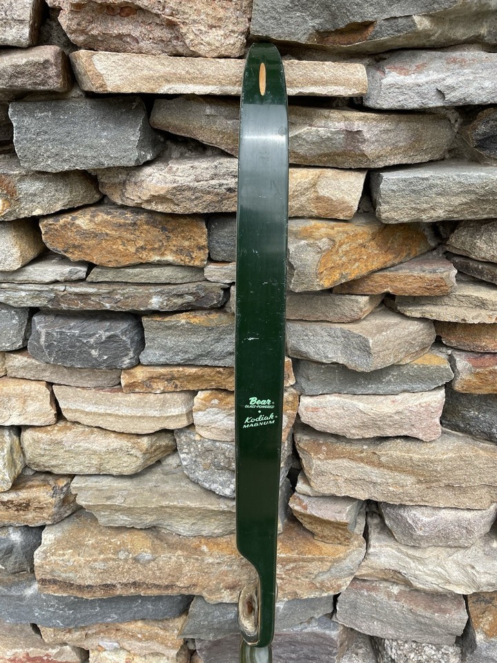 Bear Kodiak Magnum Recurve Bow Glass-Powered 50# New 58” String Nice ...