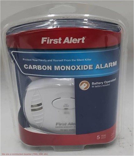 First Alert CO400 Battery Powered Carbon Monoxide Detector: 9-Volt CO ...