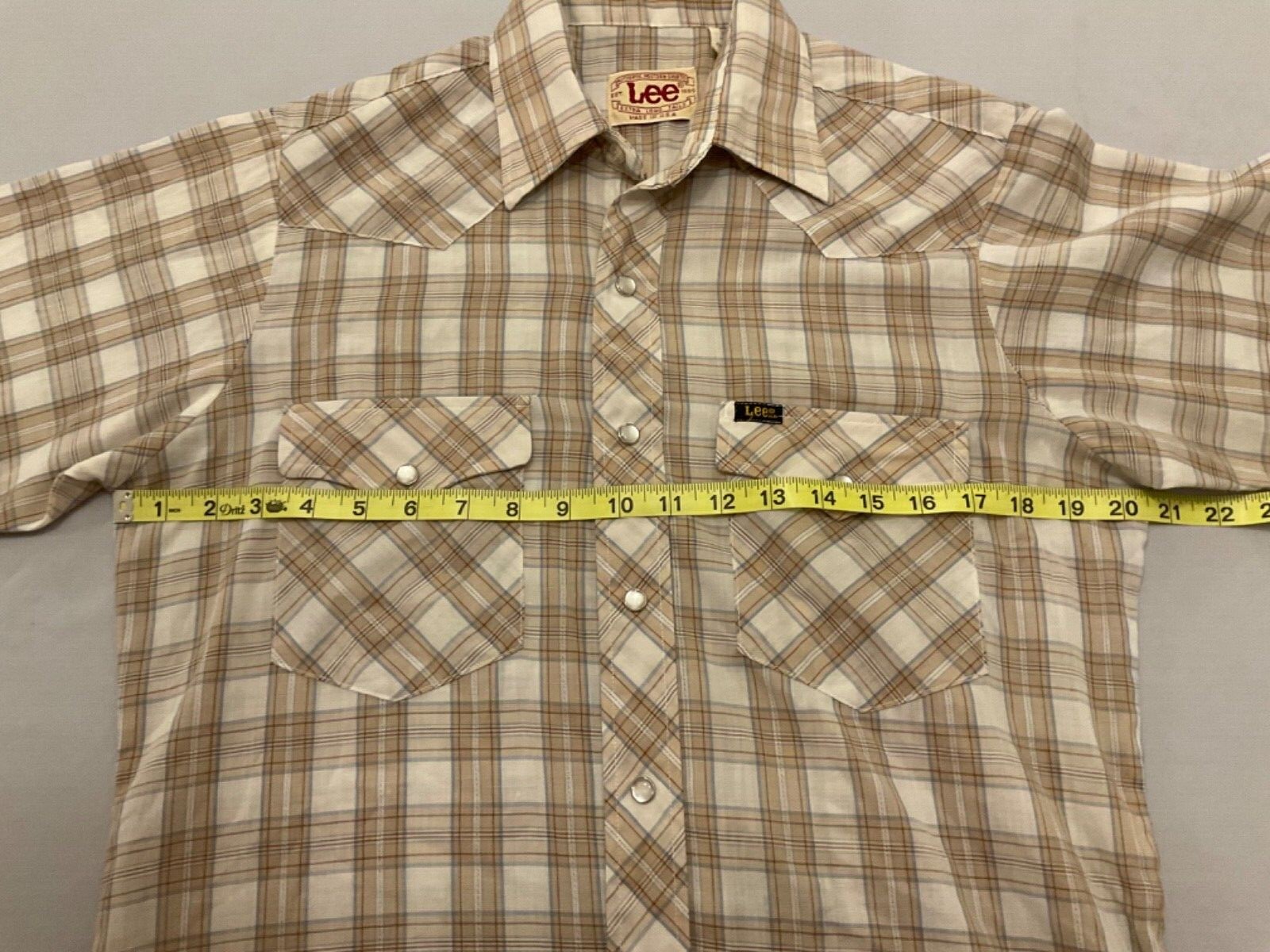 VINTAGE Lee Extra Long Tails Shirt w/Pearl Snaps Mens… - Gem