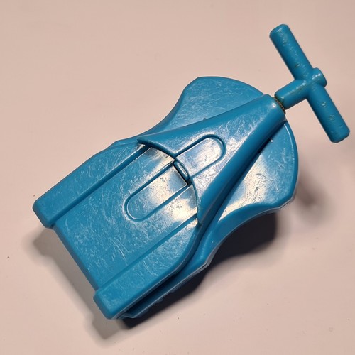 №614BG-TAKARA BEYBLADE METAL FIGHT-BLUE RIGHT SPIN STRING LAUNCHER ...