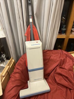 Electrolux Regency Series 1572E Upright Vacuum Cleaner Refurbished +19 ...