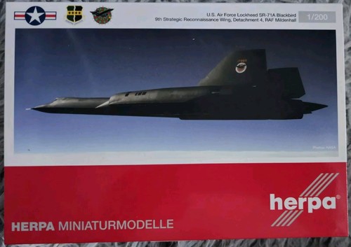 Herpa 1:200 US Air Force Lockheed SR-71A Blackbird RAF Mildenhall 1:200 ...