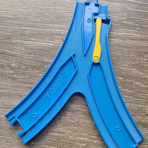 Thomas the Train Trackmaster Blue Y Switch Track L TOMY Plarail ...