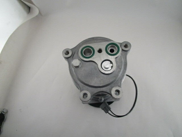 NEW AC COMPRESSOR FOR John Deere AC Air Conditioning Compressor OEM ...