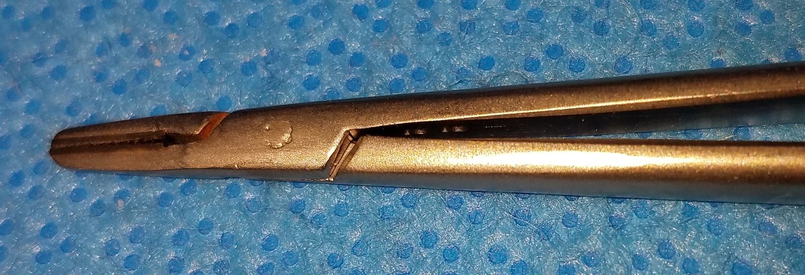 Jarit 121-231 Castroviejo Micro Needle Holder, Carb-Bite, Lock ...