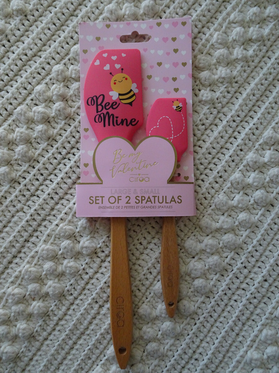 CIROA Valentine's Day BEE MINE Bee Large & Mini Spatula Set of 2 NWT | eBay