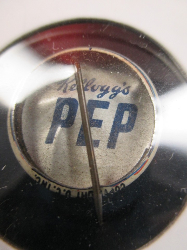 Vintage 1946 SUPERMAN Comics Characters Cereal Kellogg's PEP Pinback ...