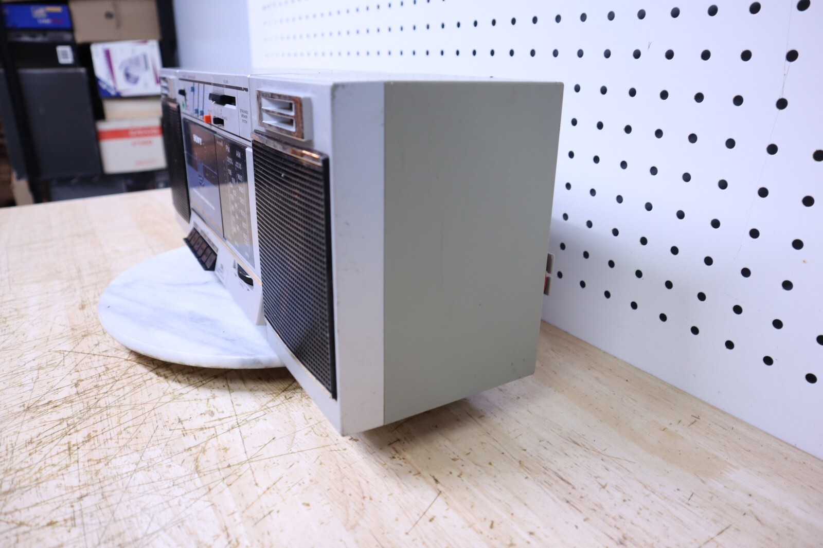 Sony CFS-3000 AM/FM Radio Cassette Graphic Equalizer Stereo Boom Box ...