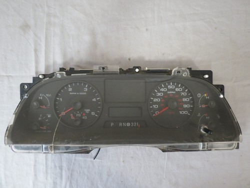 06-07 Ford F250 F350 SD DIESEL Speedometer Instrument Cluster VP5C3F ...