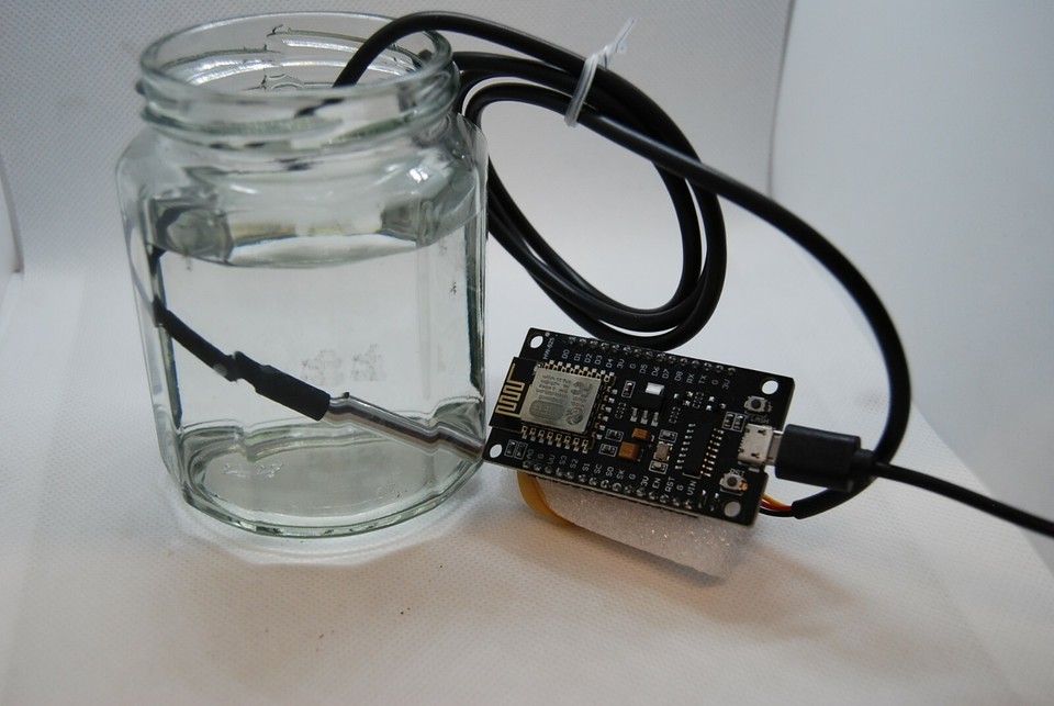 WaterProof WI-FI Wireless Monitor Tank Water Outdoor/Indoor TemperTure ...