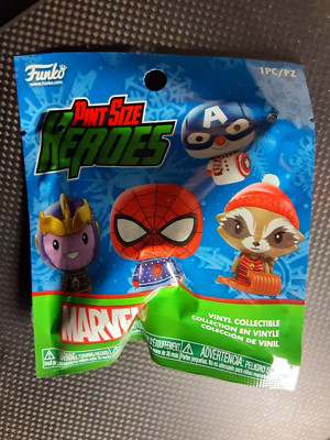 Funko MARVEL Pint Size Heroes -- Mini Bobble Heads -- Christmas Edition ...