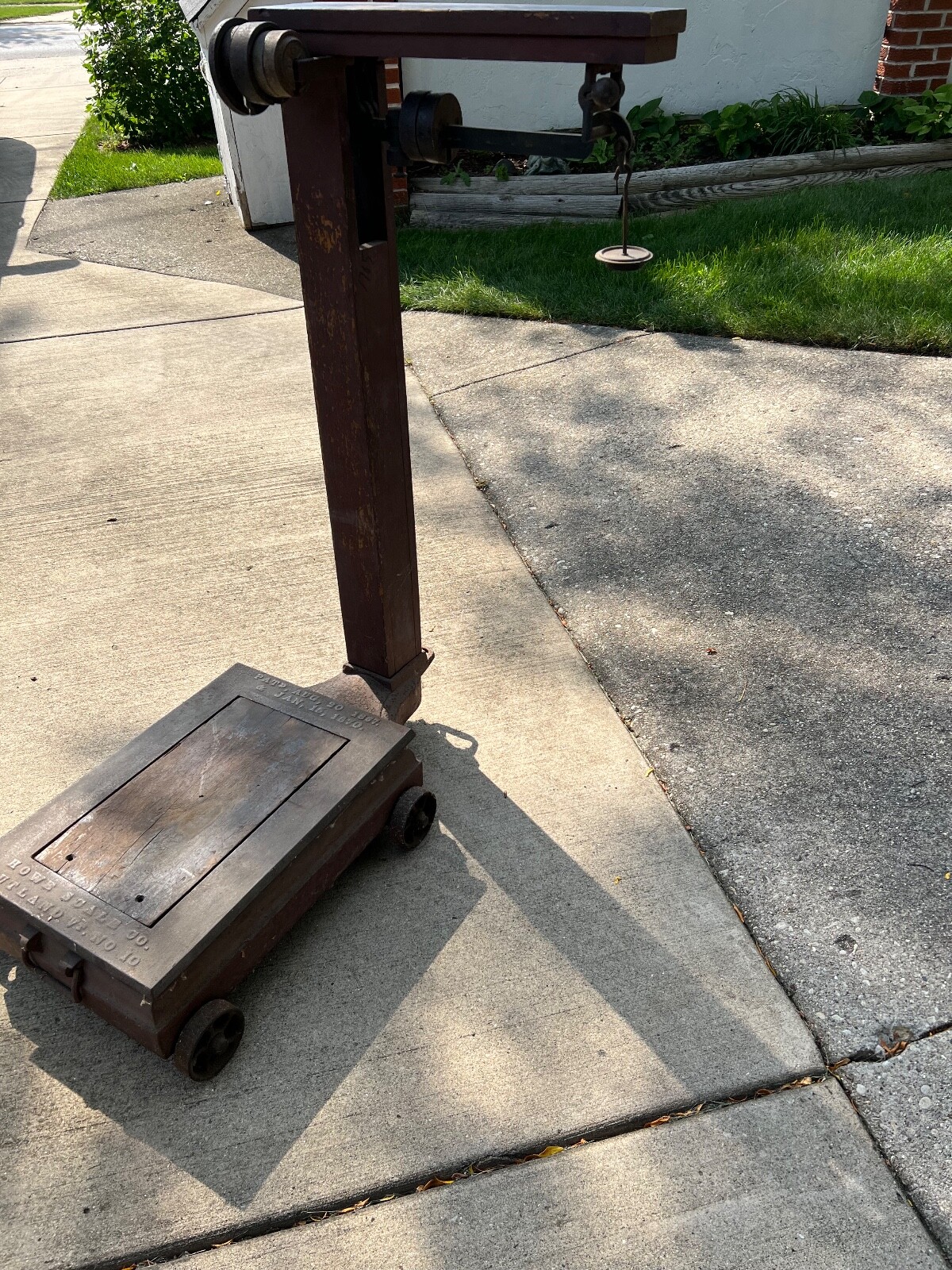 Antique Howe Co, 54" Platform Scale Rutland VT, w/counter weights | eBay
