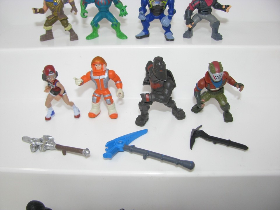Moose Toys Fortnite Battle Royale Collection 2" Lot Of 12 Mini Figures ...