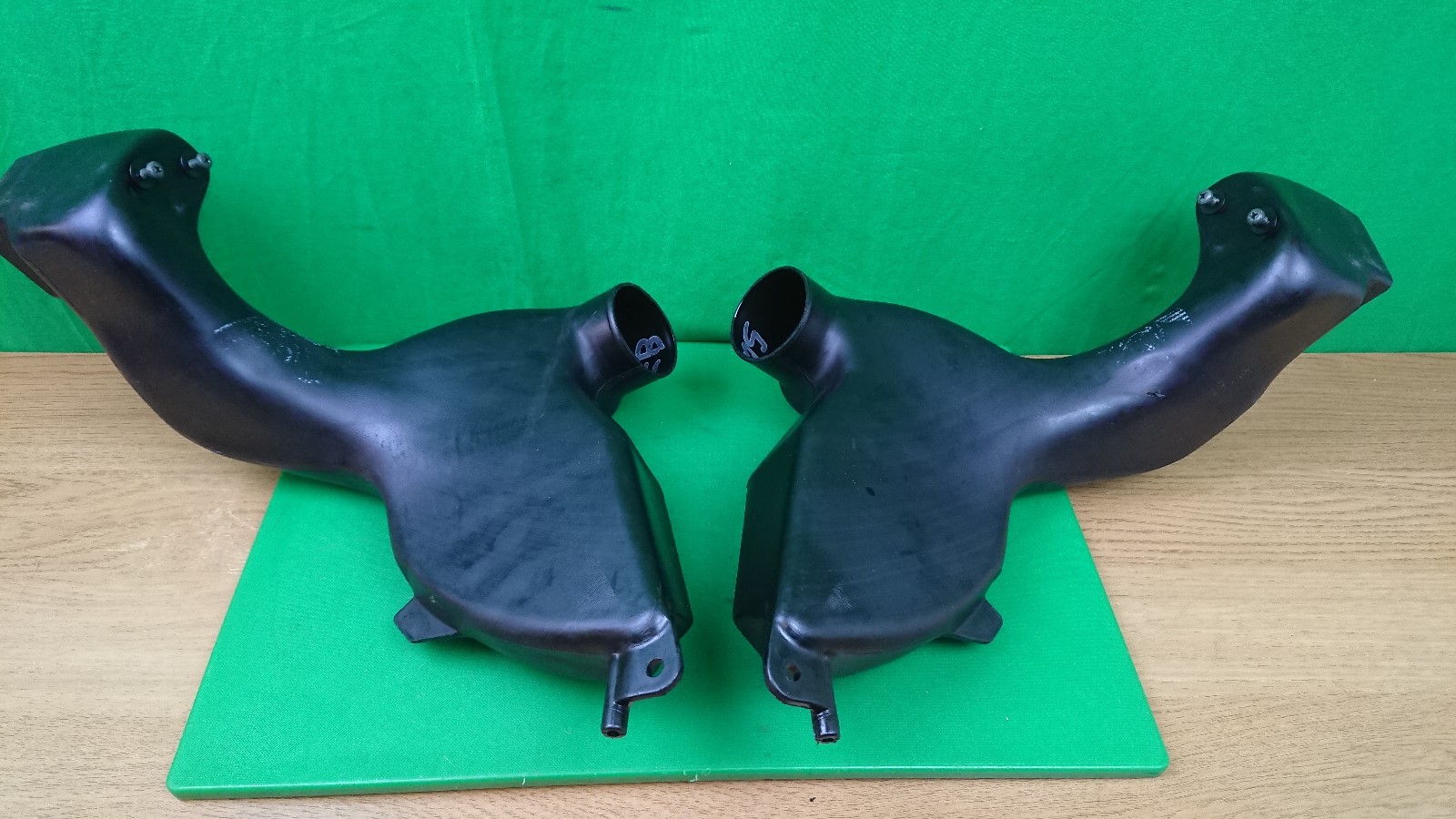 Yamaha R6 5EB 5MT 1999 to 2002 air intake ducts | eBay UK