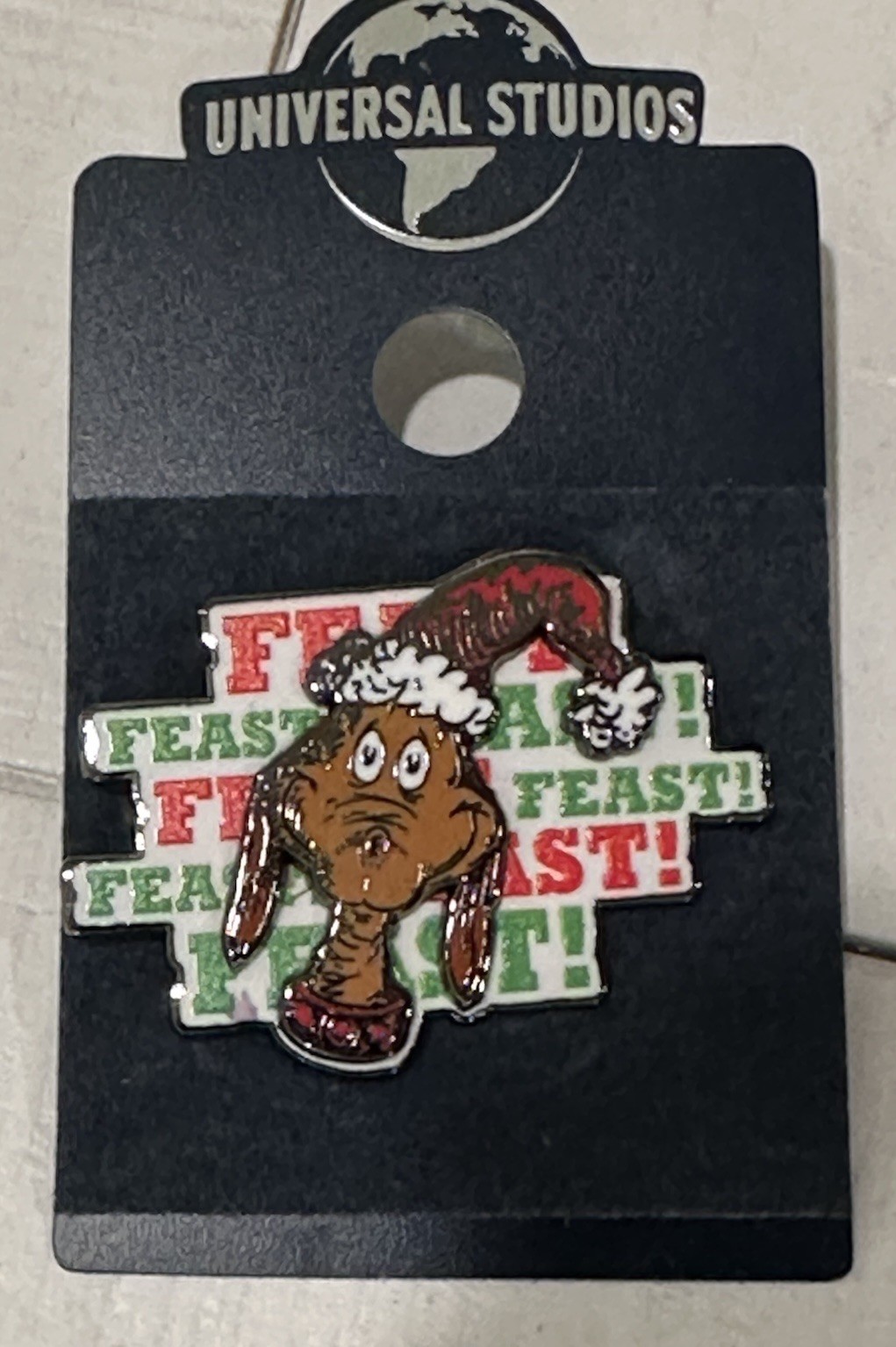 Universal Studios Max The Grinch Pin NEW | eBay