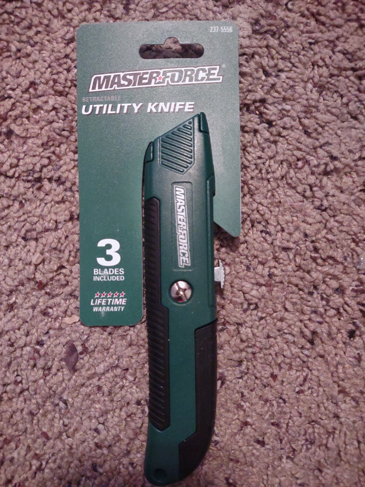 Masterforce Retractable Utility Knife with 3 Blades Included #237-5556 ...