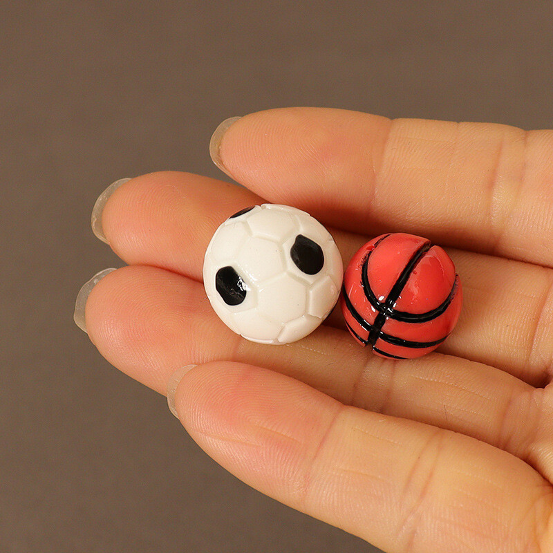 2Pc 1:12 Dollhouse Miniature Sport Ball Soccer Football Basketball ...