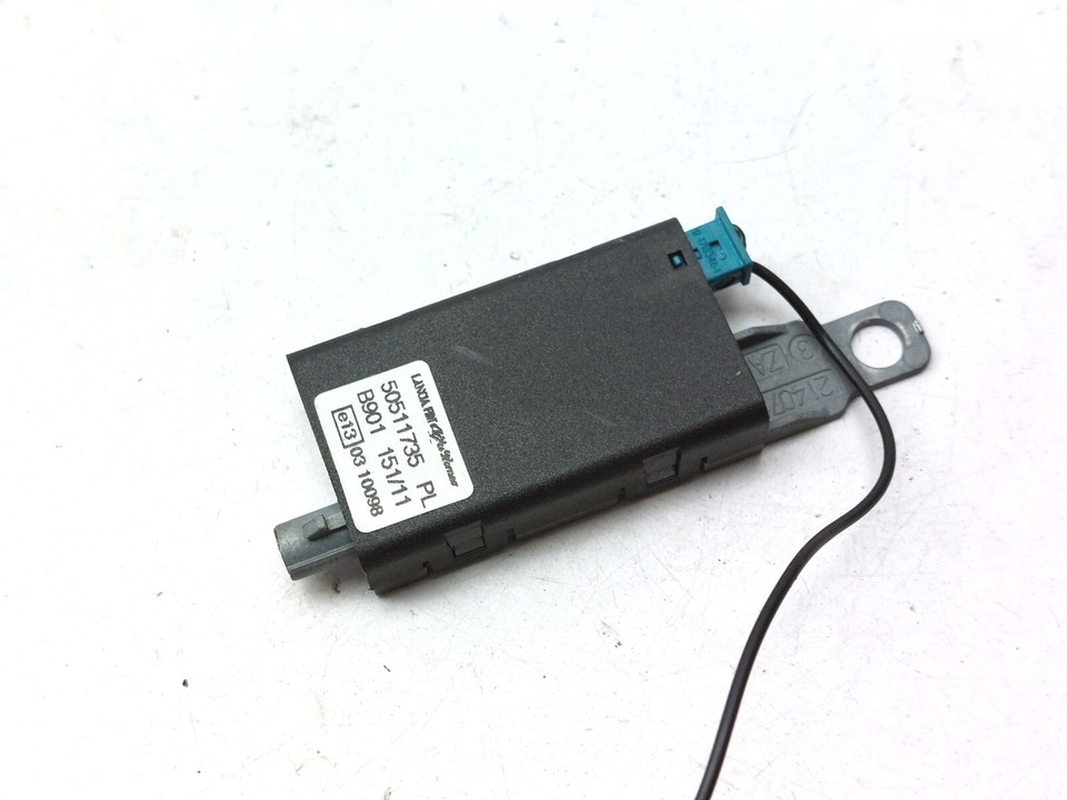 ALFA ROMEO GIULIETTA AERIAL ANTENNA AMPLIFIER 50511735 2011 | eBay