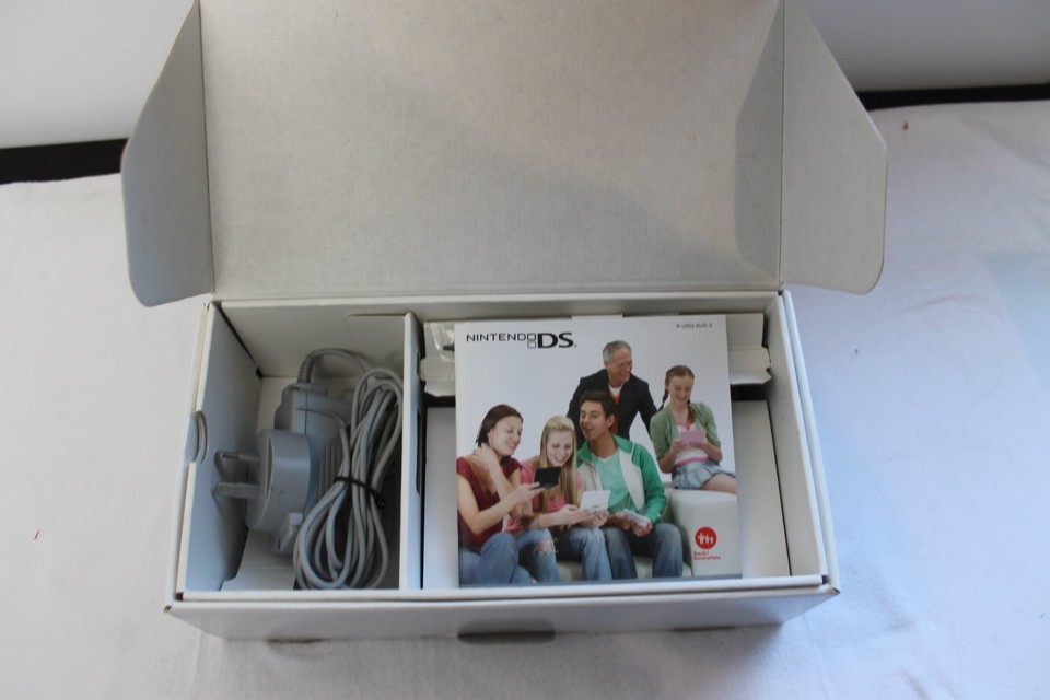 Nintendo DSi Black Handheld Console System CIB Tested Works, Original ...