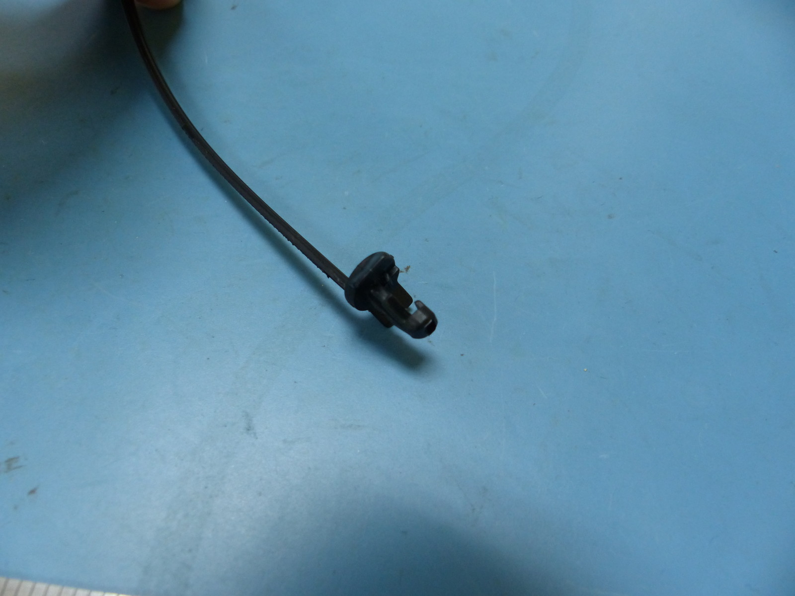 PIOLAX 24225-79902 Qty of 100 per Lot wiring harness clip | eBay