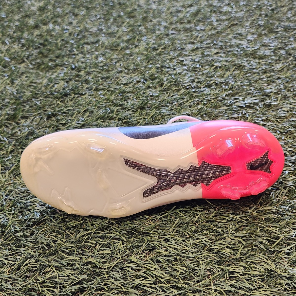 Nike Jr. Mercurial Vapor VIII FG Kids Soccer Shoes White Nike Jr. Mercurial Vapor VIII FG Kids Soccer Shoes White