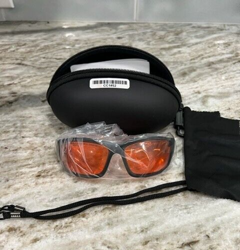 NOIR LaserShield Safety Glasses With Case Cleaning Towel and Eyeglass ...