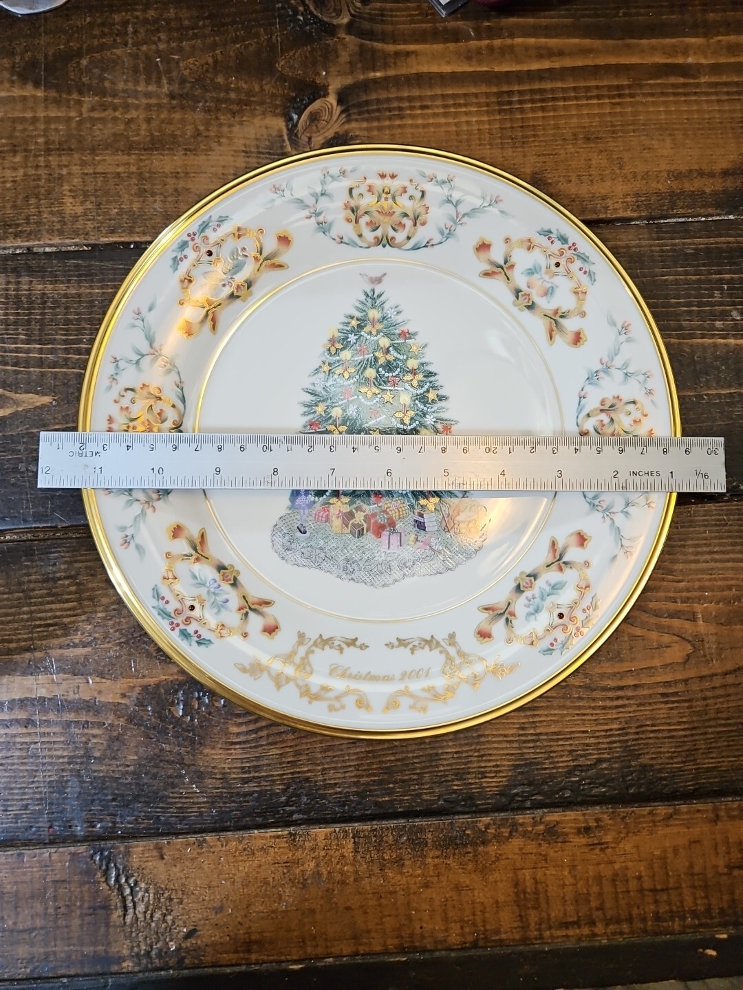 LENOX~CHRISTMAS TREES AROUND THE WORLD COLLECTOR PLATE~ANNUAL~2001 ...