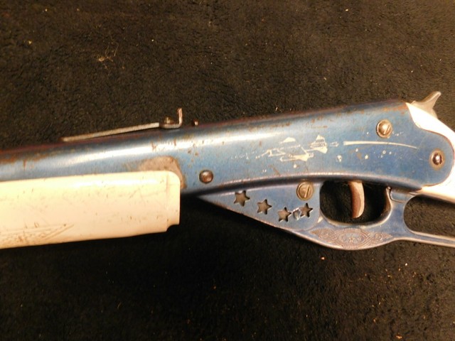 RARE Vintage Daisy Model 110 Junior Air Force Rocket Command BB Gun for ...
