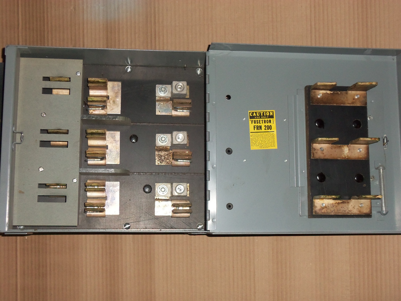 FEDERAL PACIFIC FPE PD PD3223 200 AMP 240V FUSIBLE PANEL PANELBOARD ...