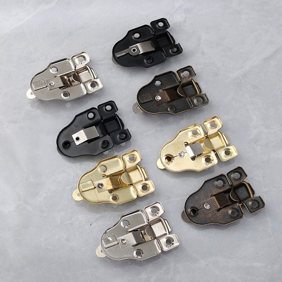 Padlock Flight Cases Features Lockable Padlock Attachment Toggle ...