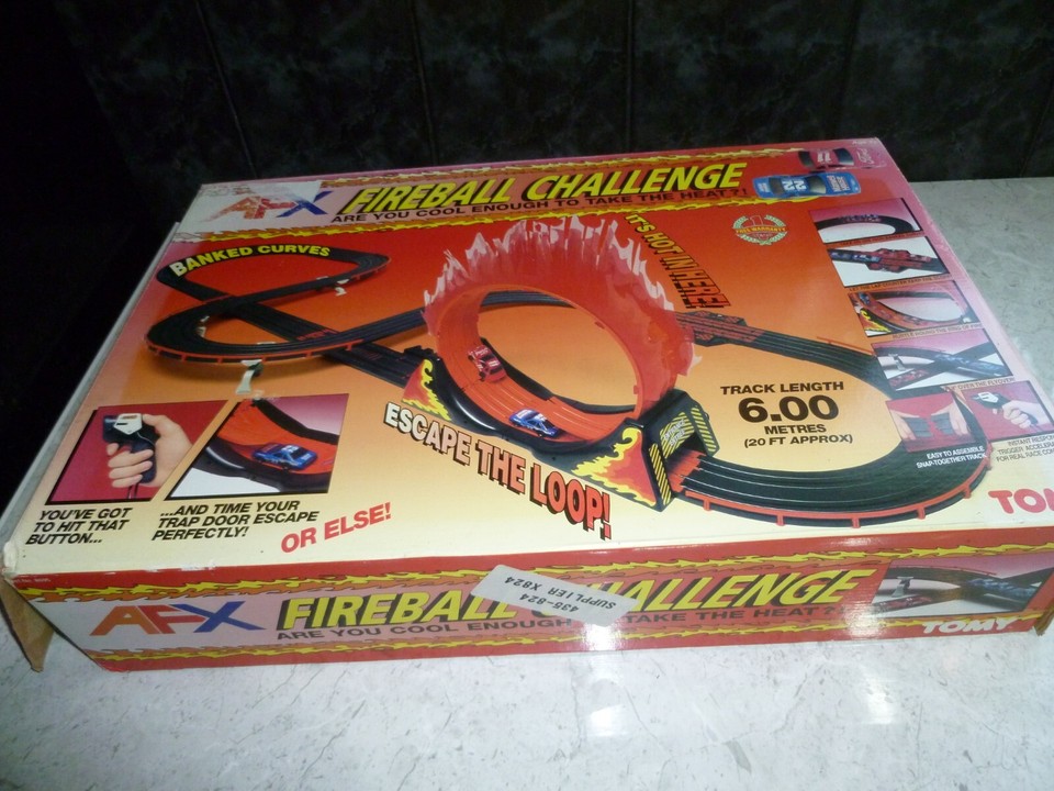 AFX FIREBALL CHALLENGE COMPLETE BOXED EX CONDITION SLOT CAR RACING SET ...