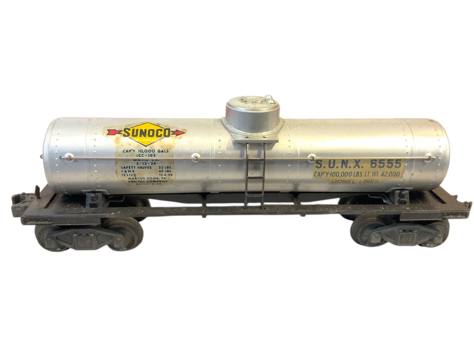Vintage Lionel Sunoco 1-Dome Tank Car with Original Box. 6555 O-gauge ...