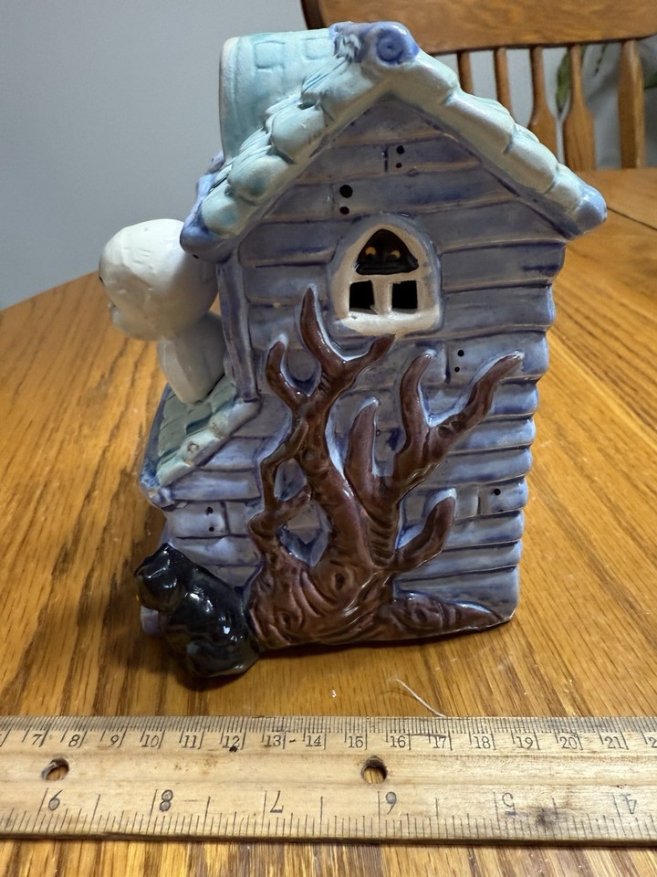 Casper Vintage Halloween Decor. EUC Light not included. 1987 Village ...