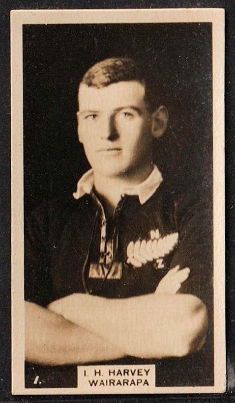SET 50 W.D. & H.O. WILLS "NEW ZEALAND FOOTBALLERS" 1927 CIGARETTE CARD ...